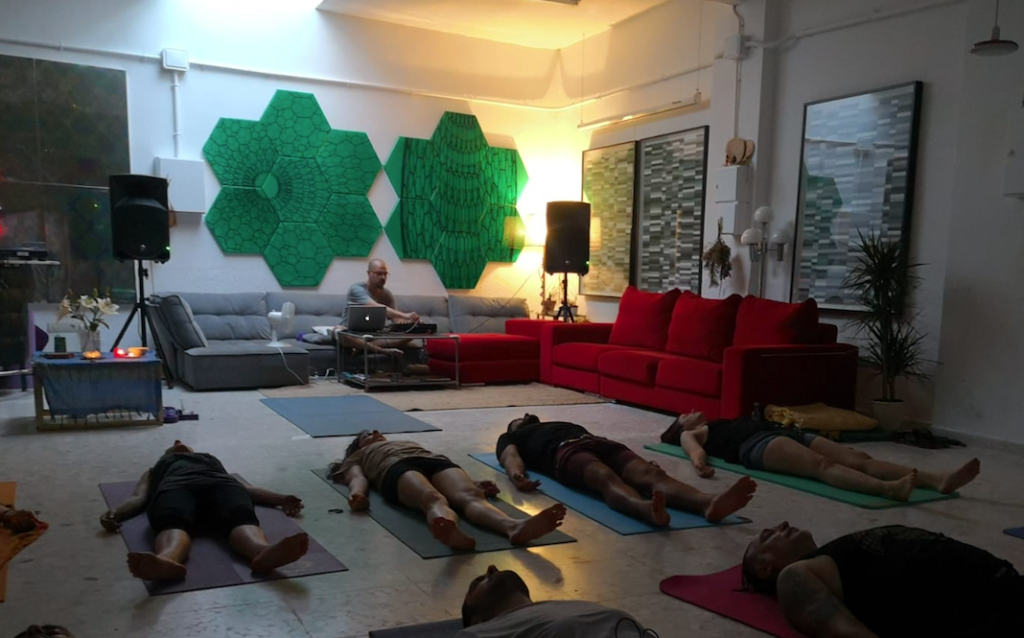 Akasha. Sesiones de Yoga y Ambient | Escaparatech